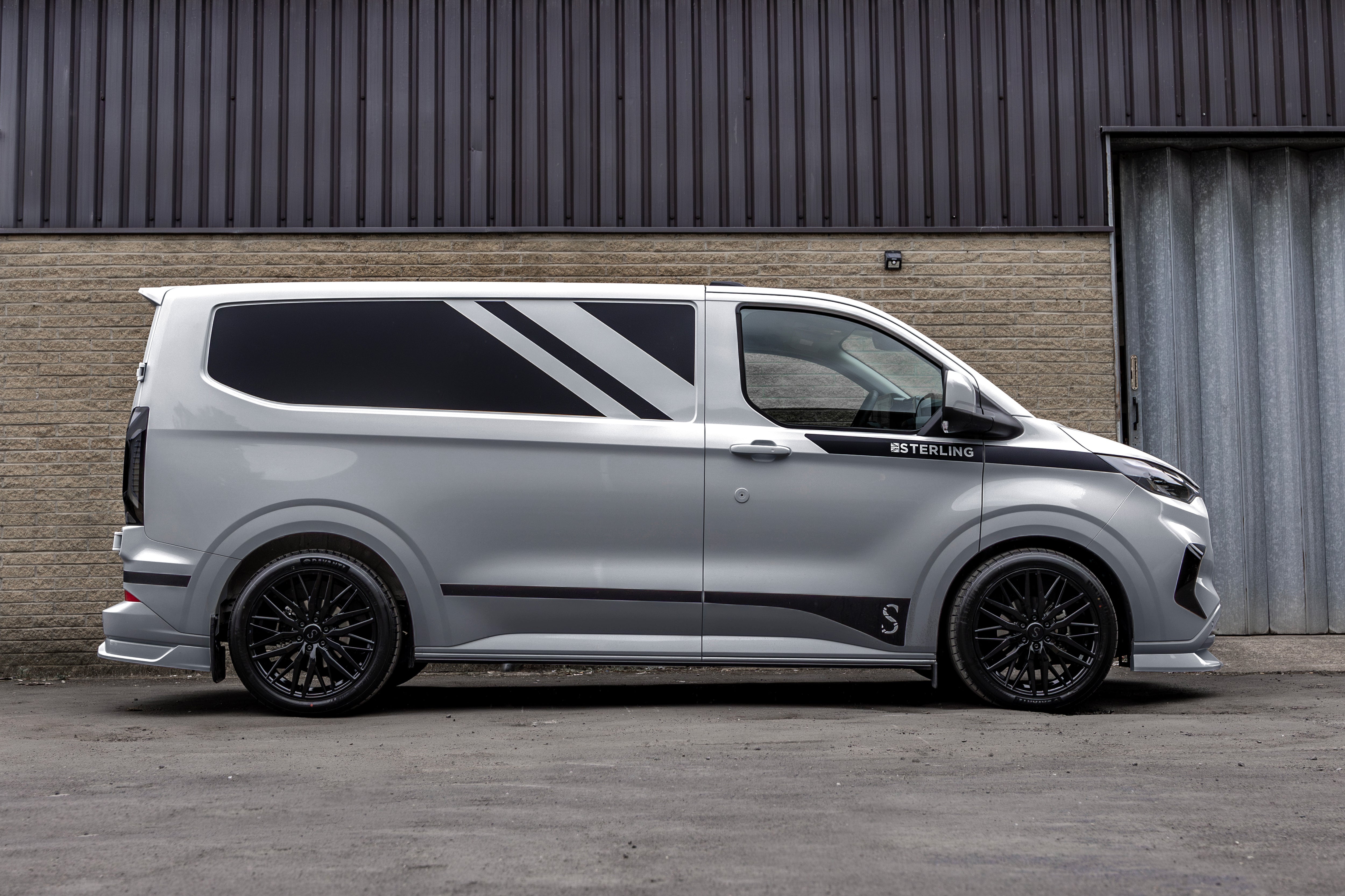 Moondust - New Transit Custom For Sale - Full in Moondust Silver Level ...