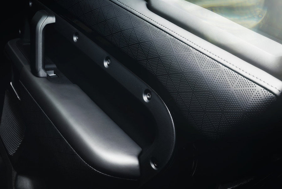 Land Rover New Defender Interior Leather Conversion: Blade Design ...