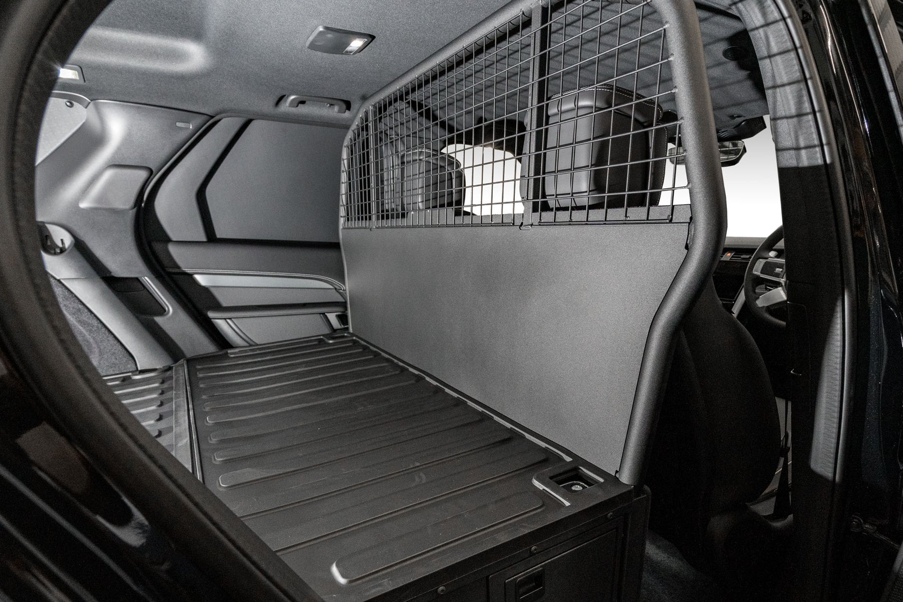 Land Rover Discovery Commercial Rear Seat Conversion – Sterling ...